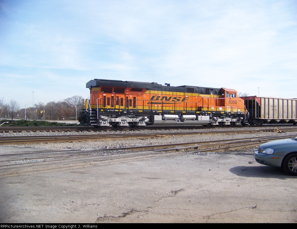 BNSF 6356 in Trail